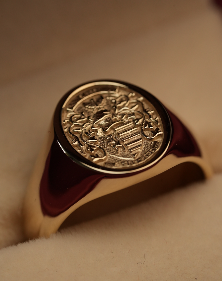 Family Crest Signet Rings | Custom Solid Gold Heirlooms – Cavetta - Cavetta