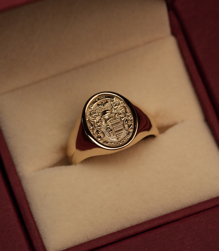 Family Crest Signet Rings | Custom Solid Gold Heirlooms – Cavetta - Cavetta